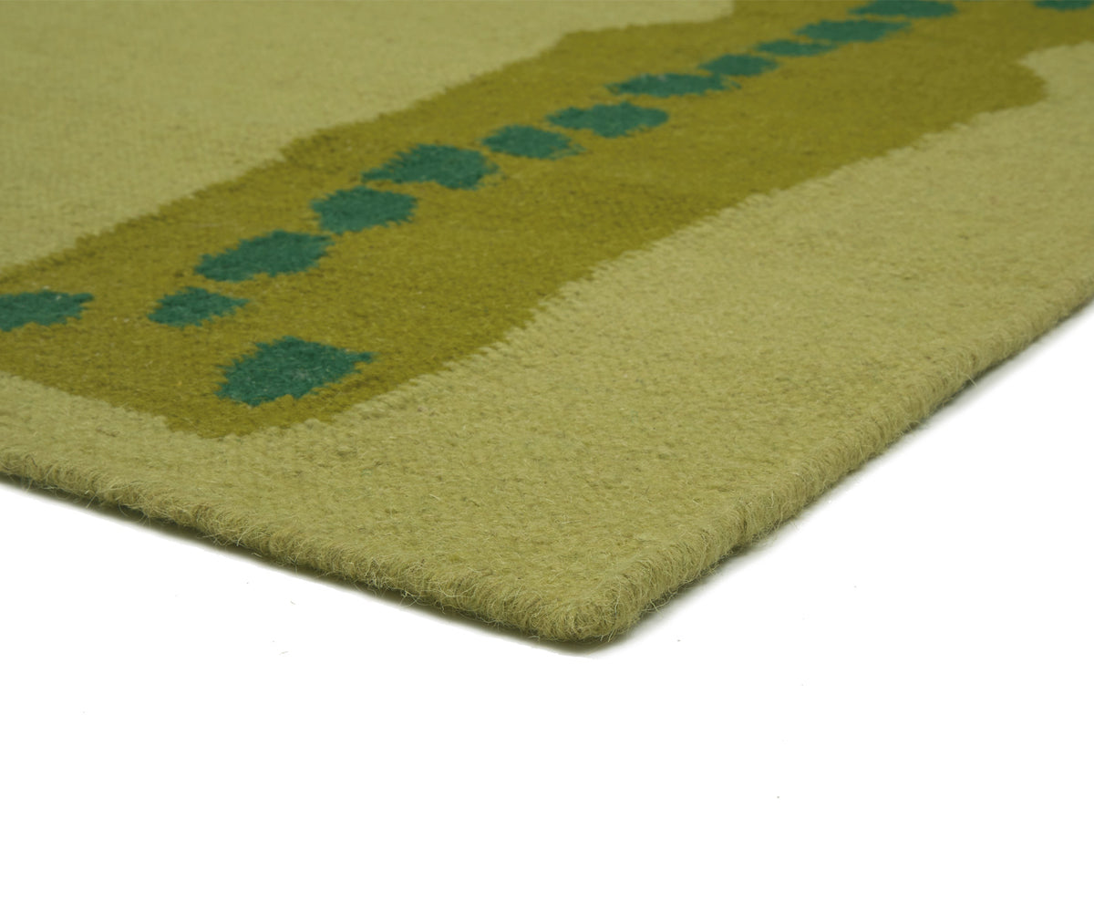 Cold Picnic | Crocodile Flatweave Rug - Avocado